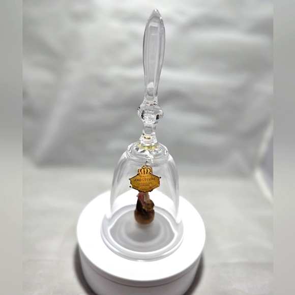 DOLFI | Art | Dolfi Vintage Lead Crystal Bell With Figurine Clapper ...